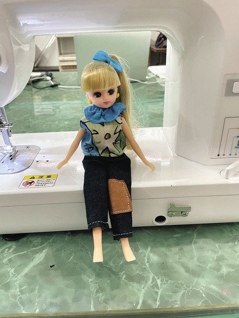 リカちゃん 個性アップサイクル 思い出の服を再利用 渋谷で展示に105体集合東京新聞 TOKYO Web