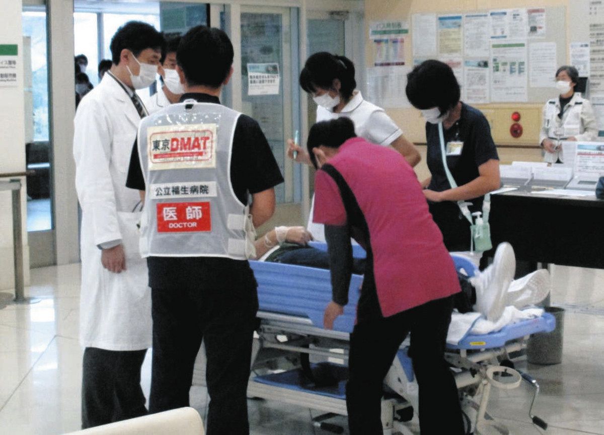 治療の優先度を専門チームが判定 福生病院で初のトリアージ訓練 DMATなど60人参加：東京新聞デジタル