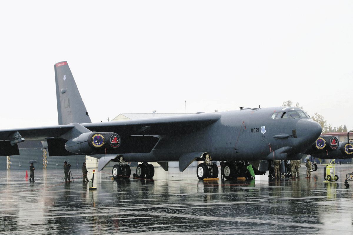 日米韓3カ国が初めて合同で戦闘機の空中訓練 核兵器搭載可能なB52などが参加し北朝鮮をけん制：東京新聞デジタル