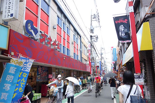 祖師ヶ谷大蔵【世田谷区】ウルトラマン商店街の美味探訪② 祖師谷きた通り・前編 〜ぐるり東京 街さんぽ〜：東京新聞 TOKYO Web